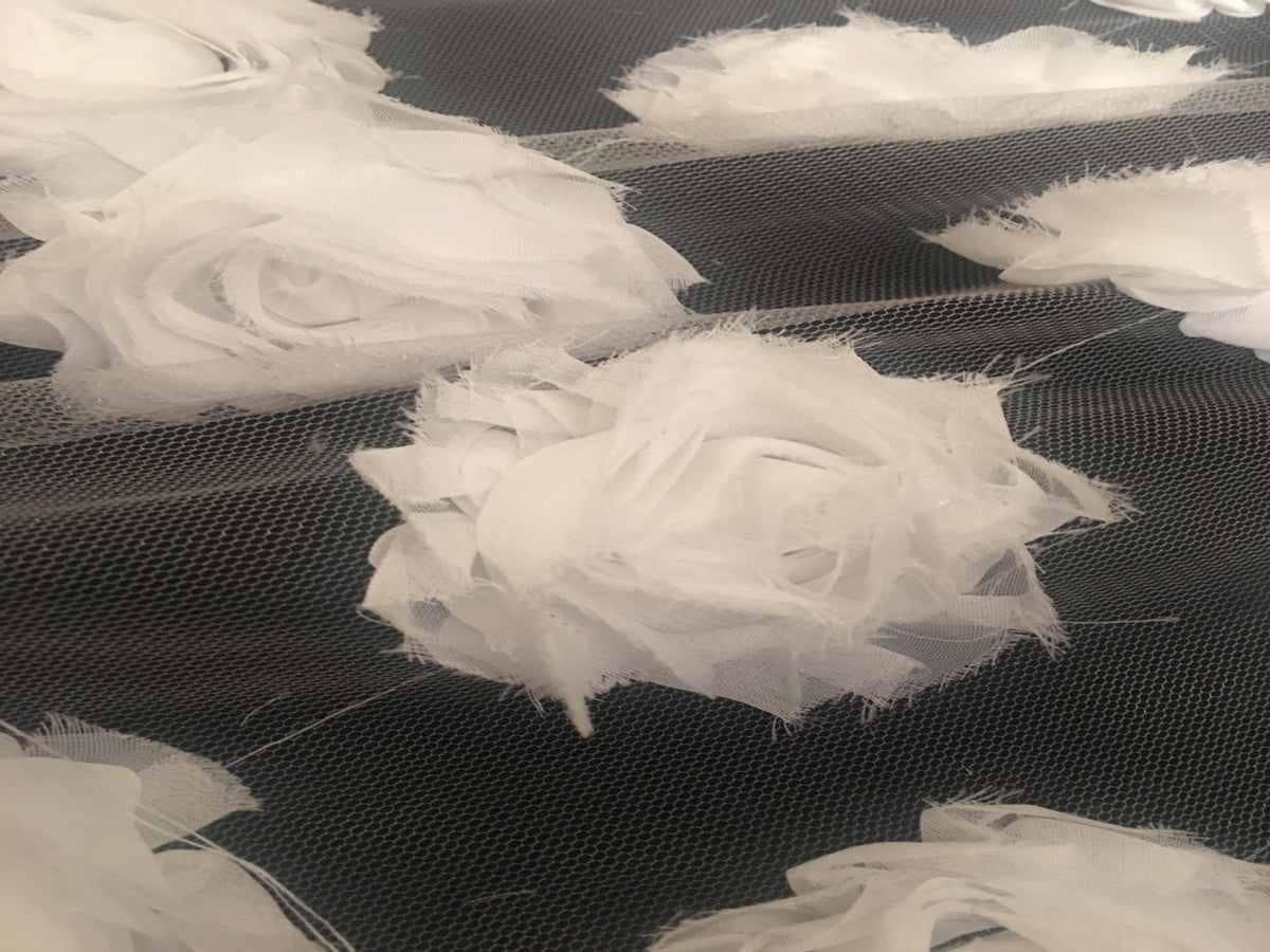 3D White Roses on Mesh – Fiibers Fabric